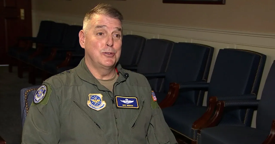 ឧត្តមសេនីយផ្កាយបួនរបស់សហរដ្ឋអាមេរិកព្រមានថា ...